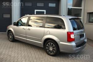 Pelēks Lancia Voyager 2016 Rīga, ar dzinēja tilpumu 2.80 L un nobraukumu 0 tūkst. km par 11690 €, foto 3 vietnē AUTOMOTO.COM.LV