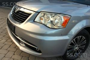 Pelēks Lancia Voyager 2016 Rīga, ar dzinēja tilpumu 2.80 L un nobraukumu 0 tūkst. km par 11690 €, foto 12 vietnē AUTOMOTO.COM.LV