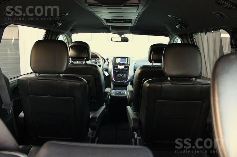 Pelēks Lancia Voyager 2016 Rīga, ar dzinēja tilpumu 2.80 L un nobraukumu 0 tūkst. km par 11690 €, foto 32 vietnē AUTOMOTO.COM.LV