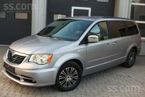 Pelēks Lancia Voyager 2016 Rīga, ar dzinēja tilpumu 2.80 L un nobraukumu 0 tūkst. km par 11690 €, foto 36 vietnē AUTOMOTO.COM.LV