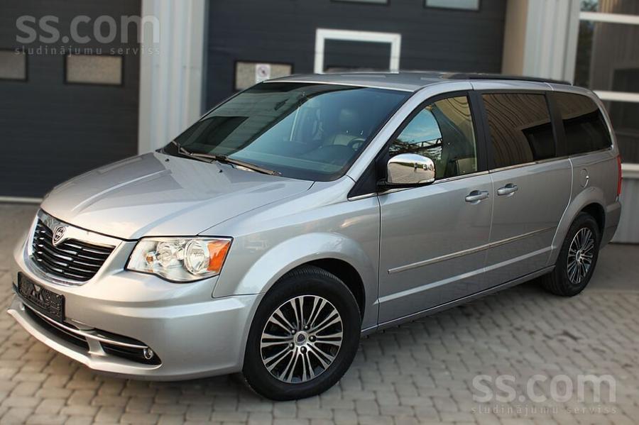 Pelēks Lancia Voyager 2016 Rīga, ar dzinēja tilpumu 2.80 L un nobraukumu 0 tūkst. km par 11690 €, foto 36 vietnē AUTOMOTO.COM.LV