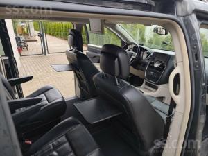 Pelēks Lancia Voyager 2011 Rīga, ar dzinēja tilpumu 2.80 L un nobraukumu 287 tūkst. km par 8900 €, foto 10 vietnē AUTOMOTO.COM.LV