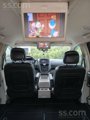 Pelēks Lancia Voyager 2011 Rīga, ar dzinēja tilpumu 2.80 L un nobraukumu 287 tūkst. km par 8900 €, foto 11 vietnē AUTOMOTO.COM.LV