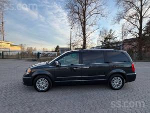 Pelēks Lancia Voyager 2012 Rīga, ar dzinēja tilpumu 2.80 L un nobraukumu 0 tūkst. km par 7850 €, foto 12 vietnē AUTOMOTO.COM.LV