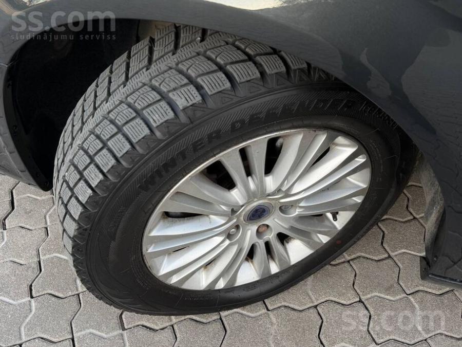 Pelēks Lancia Voyager 2012 Rīga, ar dzinēja tilpumu 2.80 L un nobraukumu 0 tūkst. km par 7850 €, foto 14 vietnē AUTOMOTO.COM.LV