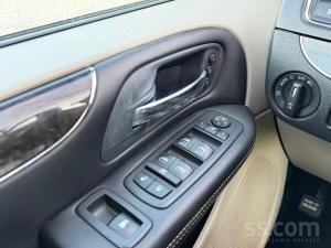 Pelēks Lancia Voyager 2012 Rīga, ar dzinēja tilpumu 2.80 L un nobraukumu 0 tūkst. km par 7850 €, foto 28 vietnē AUTOMOTO.COM.LV