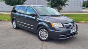 Pelēks Lancia Voyager 2012 Rīga, ar dzinēja tilpumu 2.80 L un nobraukumu 224 tūkst. km par 8550 €, foto 3 vietnē AUTOMOTO.COM.LV