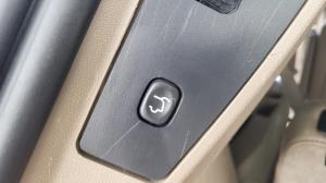 Pelēks Lancia Voyager 2012 Rīga, ar dzinēja tilpumu 2.80 L un nobraukumu 224 tūkst. km par 8550 €, foto 5 vietnē AUTOMOTO.COM.LV