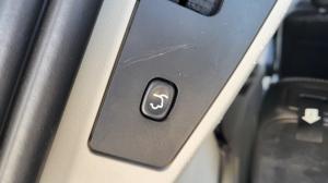 Pelēks Lancia Voyager 2012 Rīga, ar dzinēja tilpumu 2.80 L un nobraukumu 224 tūkst. km par 8550 €, foto 16 vietnē AUTOMOTO.COM.LV