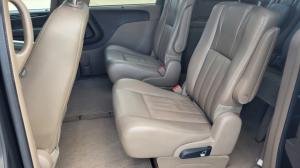 Pelēks Lancia Voyager 2012 Rīga, ar dzinēja tilpumu 2.80 L un nobraukumu 224 tūkst. km par 8550 €, foto 17 vietnē AUTOMOTO.COM.LV