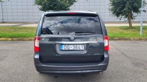 Pelēks Lancia Voyager 2012 Rīga, ar dzinēja tilpumu 2.80 L un nobraukumu 224 tūkst. km par 8550 €, foto 33 vietnē AUTOMOTO.COM.LV