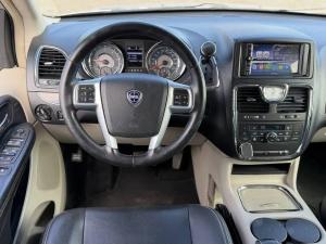 Pelēks Lancia Voyager 2012 Rīga, ar dzinēja tilpumu 2.80 L un nobraukumu 199 tūkst. km par 5500 €, foto 9 vietnē AUTOMOTO.COM.LV