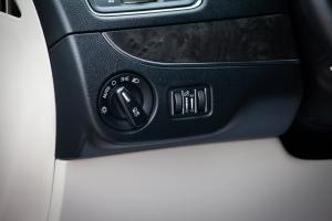 Pelēks Lancia Voyager 2012 Rīga, ar dzinēja tilpumu 2.80 L un nobraukumu 226 tūkst. km par 10490 €, foto 15 vietnē AUTOMOTO.COM.LV