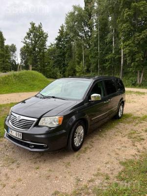 Pelēks Lancia Voyager 2012 Cēsis, ar dzinēja tilpumu 2.80 L un nobraukumu 253 tūkst. km par 9250 €, foto  vietnē AUTOMOTO.COM.LV