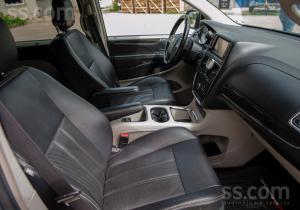 Серый Лянча Voyager 2013 в Цесис, объемом двигателя 2.80 л и пробегом 220 тыс. км за 10300 €, фото 19 на AUTOMOTO.COM.LV