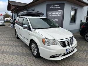 Grey Lancia Voyager 2013 in Talsi, with an engine capacity of 2.80 L and mileage of 270 thousand km for 11200 €, photo  on AUTOMOTO.COM.LV
