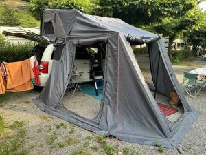 Grey Lancia Voyager 2013 in Talsi, with an engine capacity of 2.80 L and mileage of 270 thousand km for 11200 €, photo 11 on AUTOMOTO.COM.LV