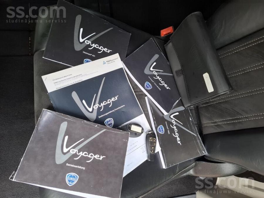 Серый Лянча Voyager 2013 в Рига, объемом двигателя 2.80 л и пробегом 220 тыс. км за 8250 €, фото 35 на AUTOMOTO.COM.LV