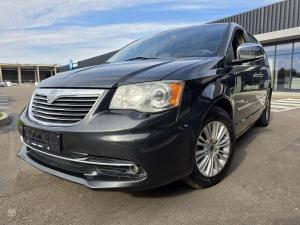Pelēks Lancia Voyager 2013 Kauņa, ar dzinēja tilpumu 2.80 L un nobraukumu 241 tūkst. km par 5550 €, foto 40 vietnē AUTOMOTO.COM.LV
