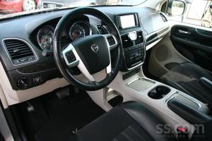 Pelēks Lancia Voyager 2015 Tukums, ar dzinēja tilpumu 2.80 L un nobraukumu 0 tūkst. km par 12700 €, foto 10 vietnē AUTOMOTO.COM.LV