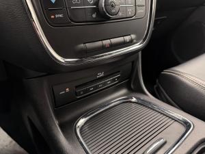 Pelēks Lancia Voyager 2015 Rīga, ar dzinēja tilpumu 2.80 L un nobraukumu 0 tūkst. km par 8500 €, foto 10 vietnē AUTOMOTO.COM.LV