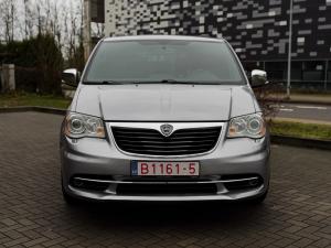 Pelēks Lancia Voyager 2015 Rīga, ar dzinēja tilpumu 2.80 L un nobraukumu 0 tūkst. km par 8500 €, foto 16 vietnē AUTOMOTO.COM.LV