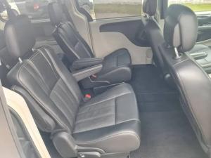 Серый Лянча Voyager 2015 в Елгава, объемом двигателя 2.80 л и пробегом 187 тыс. км за 10750 €, фото 14 на AUTOMOTO.COM.LV