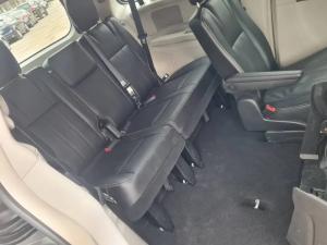 Серый Лянча Voyager 2015 в Елгава, объемом двигателя 2.80 л и пробегом 187 тыс. км за 10750 €, фото 15 на AUTOMOTO.COM.LV