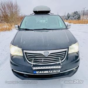 Pelēks Lancia Voyager 2011 Mardu, ar dzinēja tilpumu 2.80 L un nobraukumu 295 tūkst. km par 7500 €, foto 2 vietnē AUTOMOTO.COM.LV