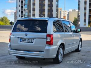 Серый Лянча Voyager 2012 в Таллин, объемом двигателя 2.80 л и пробегом 248 тыс. км за 4998 €, фото 5 на AUTOMOTO.COM.LV