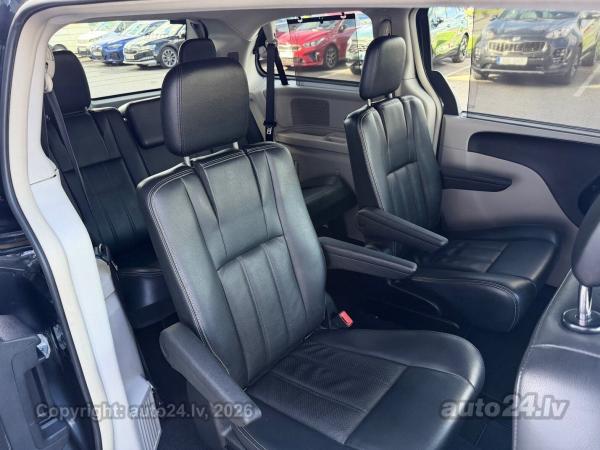 Серый Лянча Voyager 2012 в Таллин, объемом двигателя 3.60 л и пробегом 222 тыс. км за 4900 €, фото 7 на AUTOMOTO.COM.LV