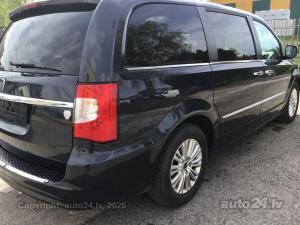 Серый Лянча Voyager 2014 в Тарту, объемом двигателя 2.80 л и пробегом 170 тыс. км за 7990 €, фото 7 на AUTOMOTO.COM.LV