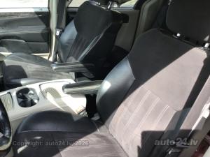 Серый Лянча Voyager 2014 в Тарту, объемом двигателя 2.80 л и пробегом 170 тыс. км за 7990 €, фото 12 на AUTOMOTO.COM.LV