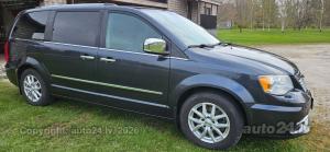 Pelēks Lancia Voyager 2014 Pērnava, ar dzinēja tilpumu 2.80 L un nobraukumu 292 tūkst. km par 7990 €, foto  vietnē AUTOMOTO.COM.LV