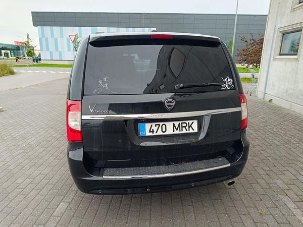 Lancia Voyager 2012 Tallina, ar dzinēja tilpumu 2.80 L un nobraukumu 218 tūkst. km par 6600 €, foto 5 vietnē AUTOMOTO.COM.LV