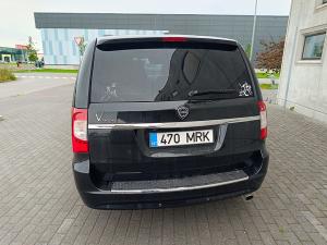 Лянча Voyager 2012 в Таллин, объемом двигателя 2.80 л и пробегом 218 тыс. км за 6600 €, фото 5 на AUTOMOTO.COM.LV