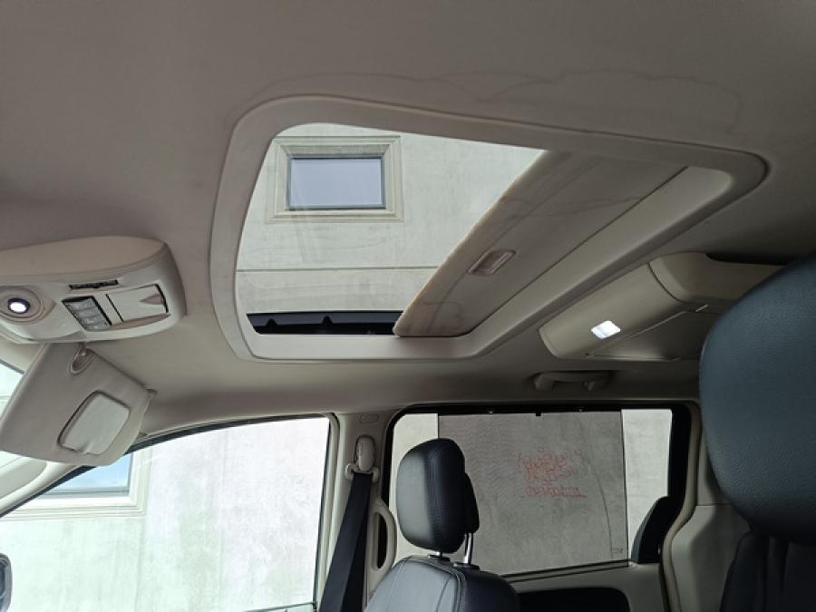 Лянча Voyager 2012 в Таллин, объемом двигателя 2.80 л и пробегом 218 тыс. км за 6600 €, фото 11 на AUTOMOTO.COM.LV