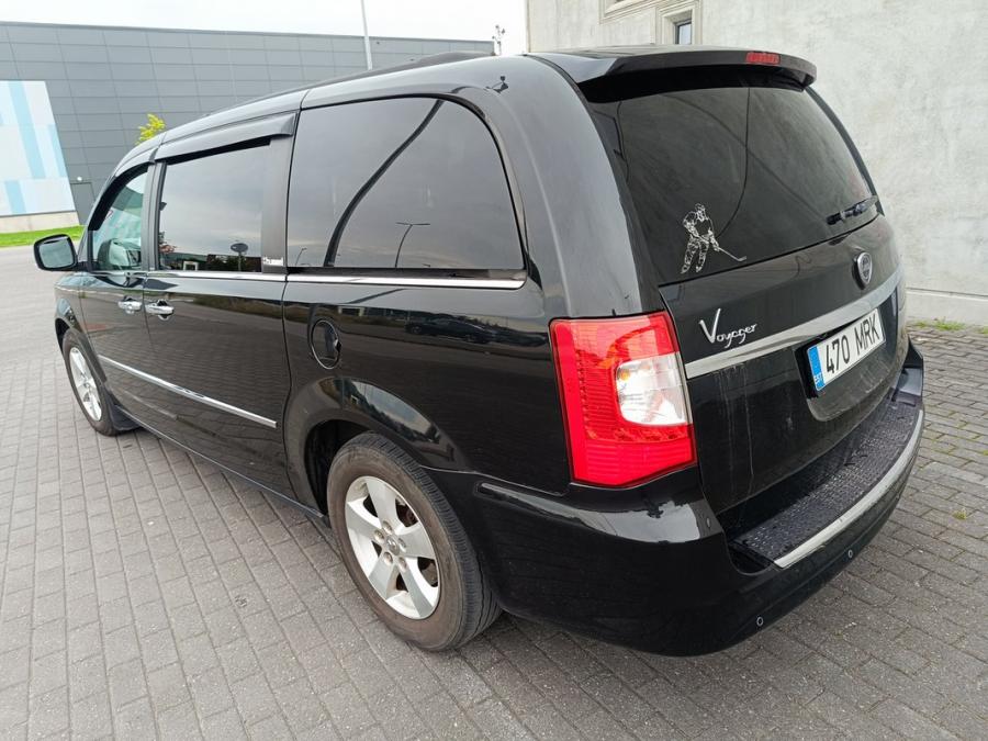 Лянча Voyager 2012 в Таллин, объемом двигателя 2.80 л и пробегом 218 тыс. км за 6600 €, фото 18 на AUTOMOTO.COM.LV