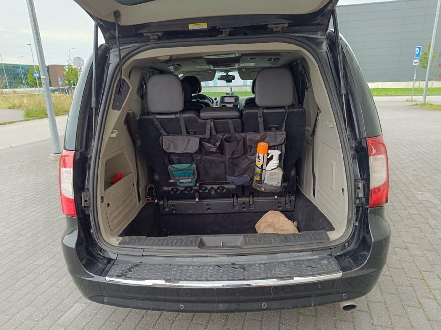 Лянча Voyager 2012 в Таллин, объемом двигателя 2.80 л и пробегом 218 тыс. км за 6600 €, фото 27 на AUTOMOTO.COM.LV