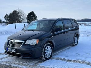 Lancia Voyager 2012 in Narva, with an engine capacity of 2.80 L and mileage of 274 thousand km for 4900 €, photo  on AUTOMOTO.COM.LV