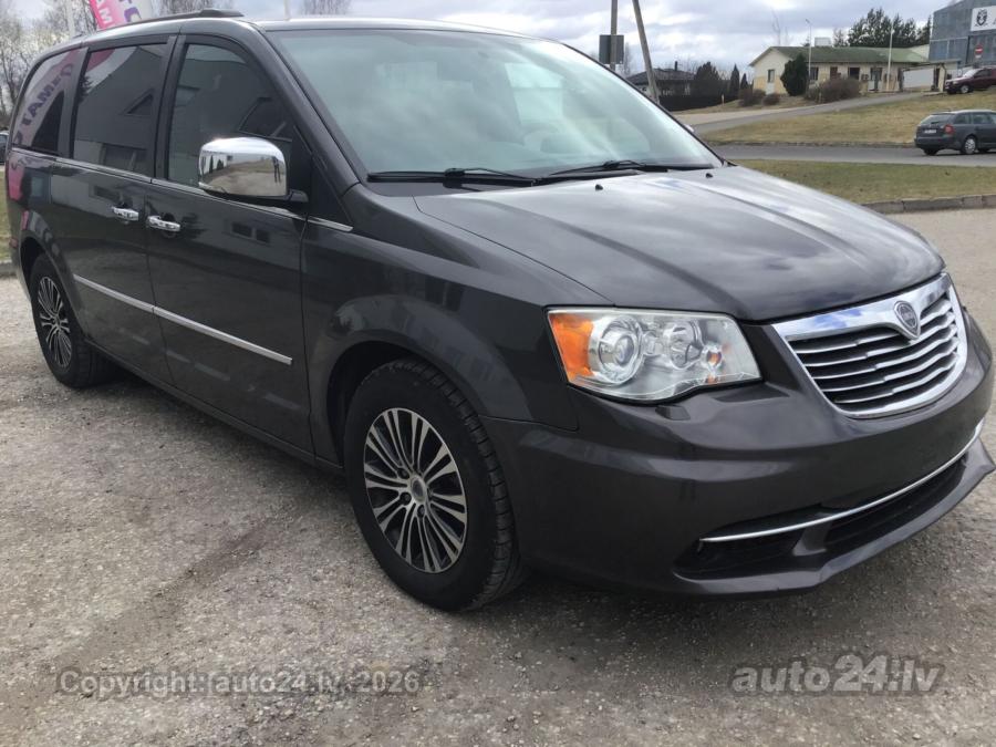 Лянча Voyager 2015 в Тарту, объемом двигателя 2.78 л и пробегом 0 тыс. км за 7990 €, фото 10 на AUTOMOTO.COM.LV