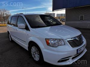 White Lancia Voyager 2013 in Valka, with an engine capacity of 2.80 L and mileage of 258 thousand km for 8850 €, photo  on AUTOMOTO.COM.LV