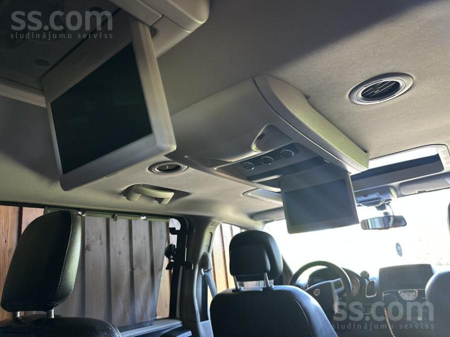 Белый Лянча Voyager 2013 в Талси, объемом двигателя 2.80 л и пробегом 270 тыс. км за 11200 €, фото 12 на AUTOMOTO.COM.LV
