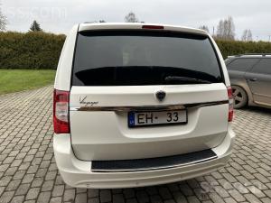 Белый Лянча Voyager 2013 в Талси, объемом двигателя 2.80 л и пробегом 270 тыс. км за 11200 €, фото 22 на AUTOMOTO.COM.LV