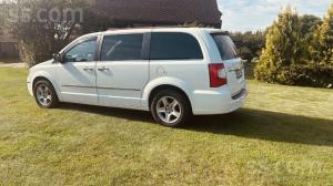 Balts Lancia Voyager 2013 Rīga, ar dzinēja tilpumu 2.80 L un nobraukumu 198 tūkst. km par 9200 €, foto 5 vietnē AUTOMOTO.COM.LV