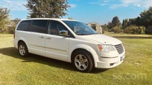 Balts Lancia Voyager 2013 Rīga, ar dzinēja tilpumu 2.80 L un nobraukumu 198 tūkst. km par 9200 €, foto 7 vietnē AUTOMOTO.COM.LV
