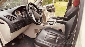 Balts Lancia Voyager 2013 Rīga, ar dzinēja tilpumu 2.80 L un nobraukumu 195 tūkst. km par 8700 €, foto 10 vietnē AUTOMOTO.COM.LV