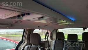 Белый Лянча Voyager 2013 в Елгава, объемом двигателя 2.80 л и пробегом 335 тыс. км за 7200 €, фото 8 на AUTOMOTO.COM.LV