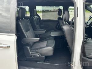 Balts Lancia Voyager 2015 Rīga, ar dzinēja tilpumu 2.80 L un nobraukumu 234 tūkst. km par 9899 €, foto 18 vietnē AUTOMOTO.COM.LV