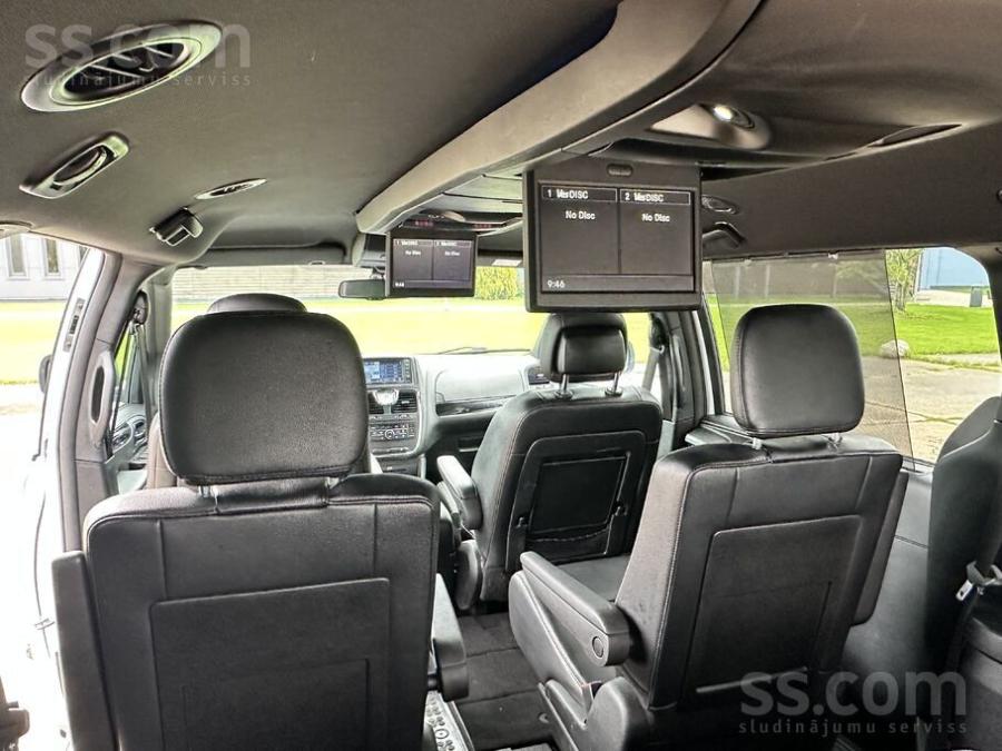 Balts Lancia Voyager 2015 Rīga, ar dzinēja tilpumu 2.80 L un nobraukumu 234 tūkst. km par 9899 €, foto 26 vietnē AUTOMOTO.COM.LV